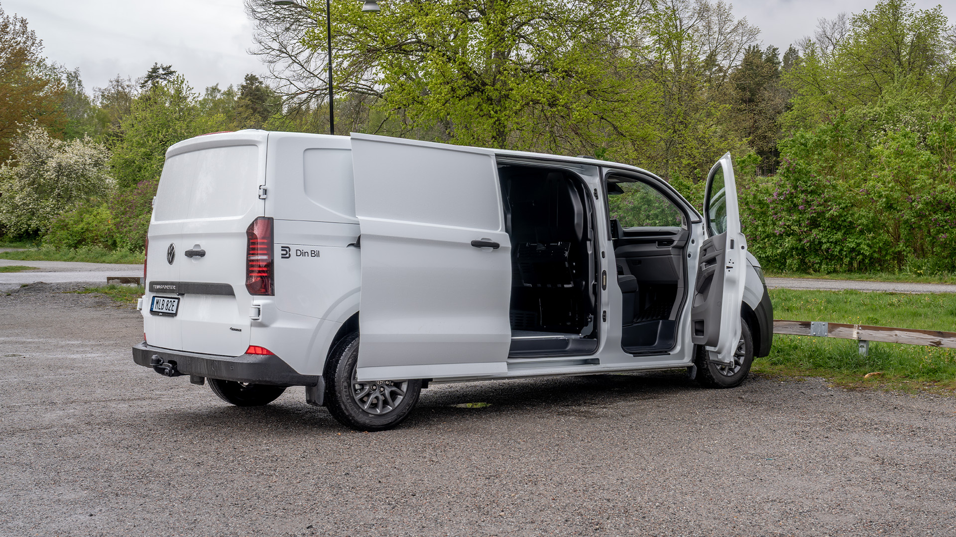 Volkswagen Transporter | Volkswagen | Din Bil